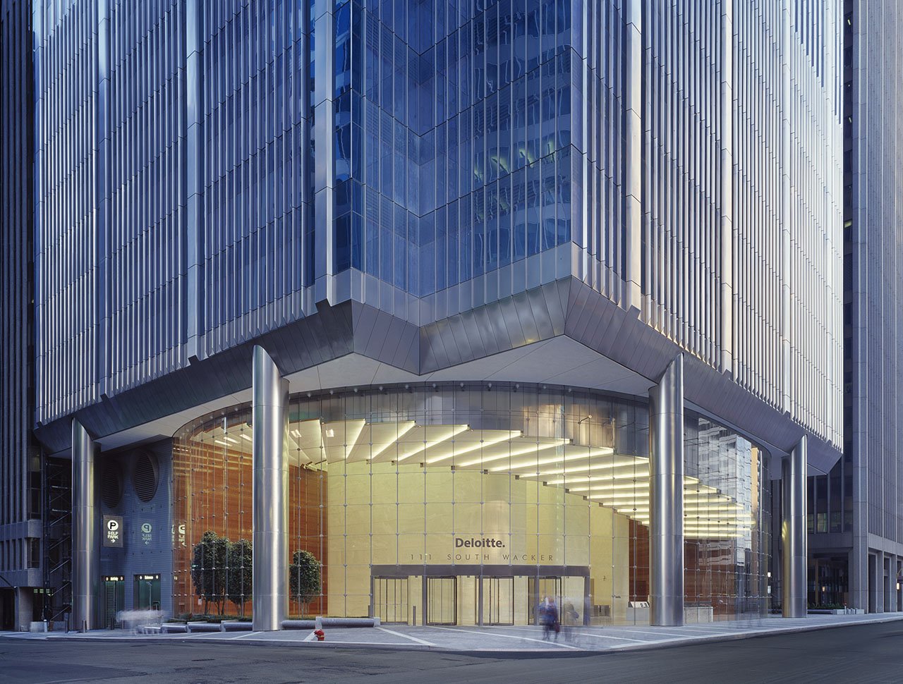 111 South Wacker Drive - Building Lighting Design - One Lux Studio